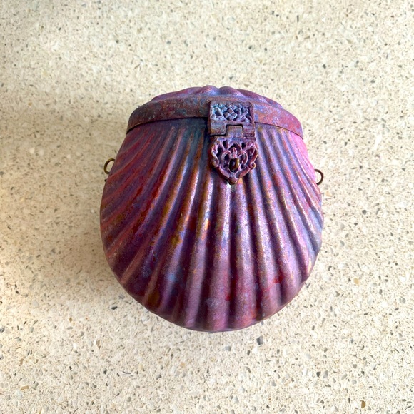 no Brand | Bags | Vintage Metal Clamshell Purse | Poshmark